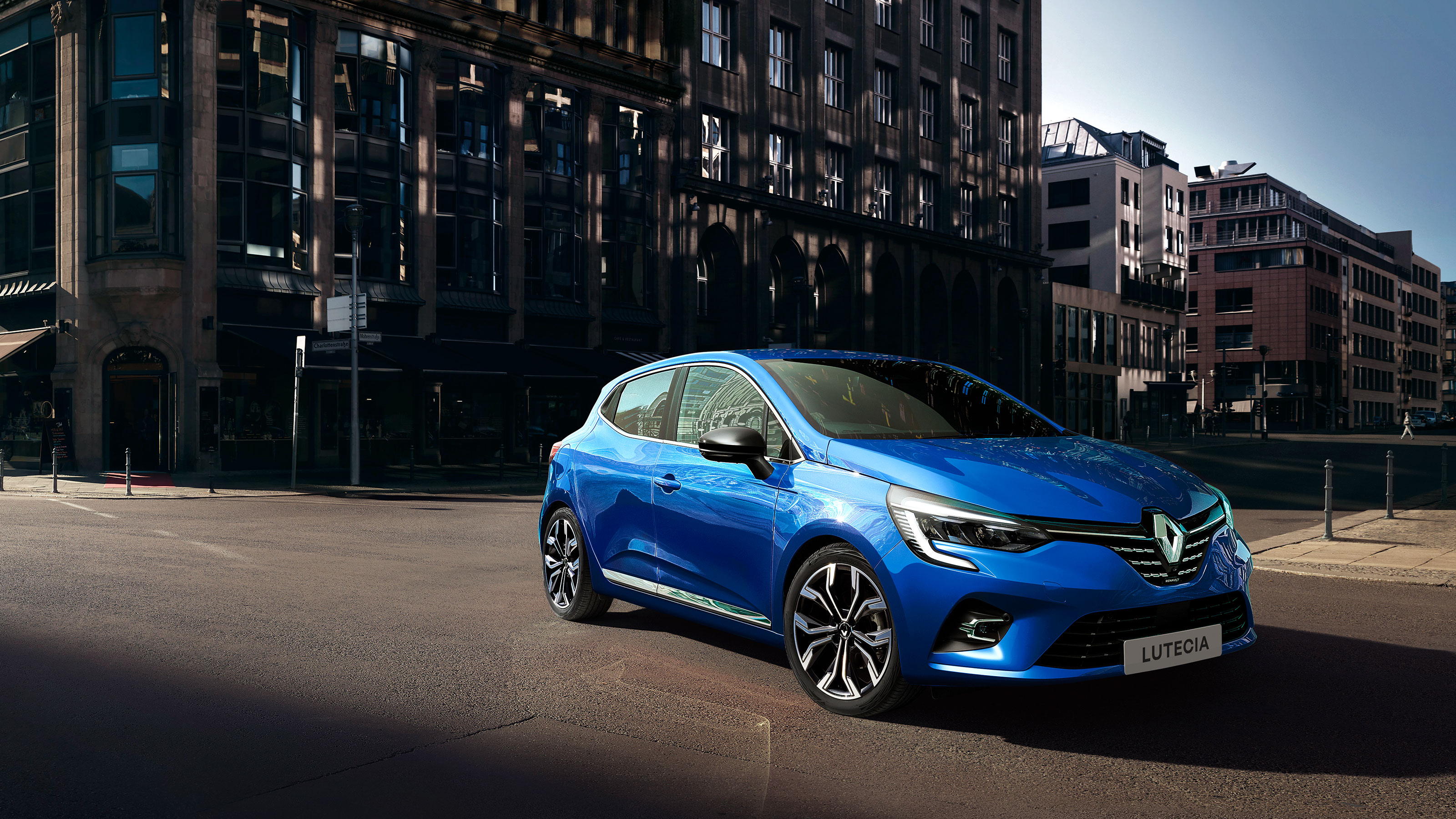Renault Japon | ルノー ルーテシア