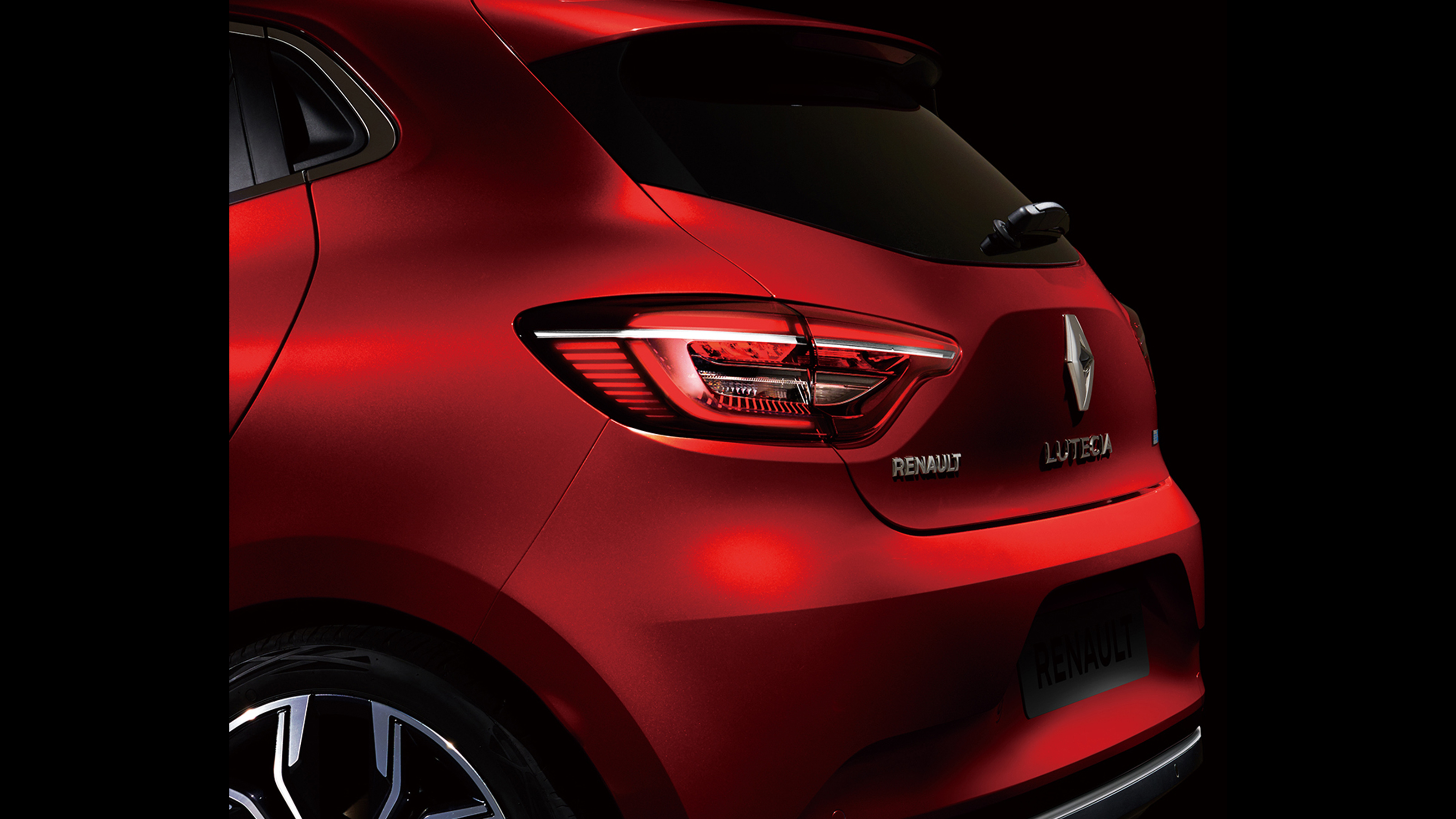 Renault Japon | ルノー ルーテシア